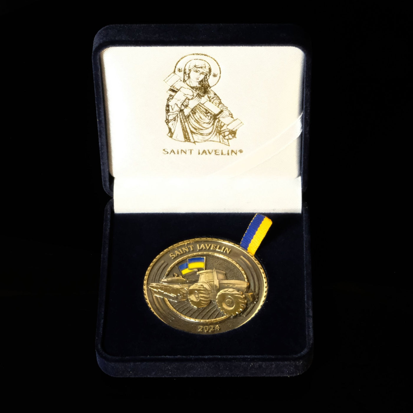Tractor Pulling Tank - Coin (Recycled Artillery Shells) – Saint Javelin