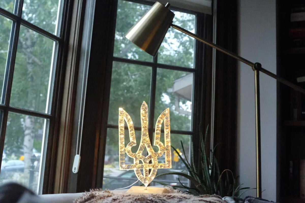 Tryzub Light – Saint Javelin